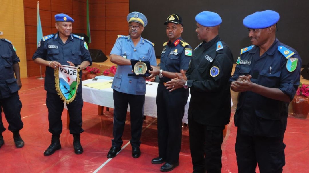 Police Nationale/ Garde-côtes : Clôture de la formation théorique et ...