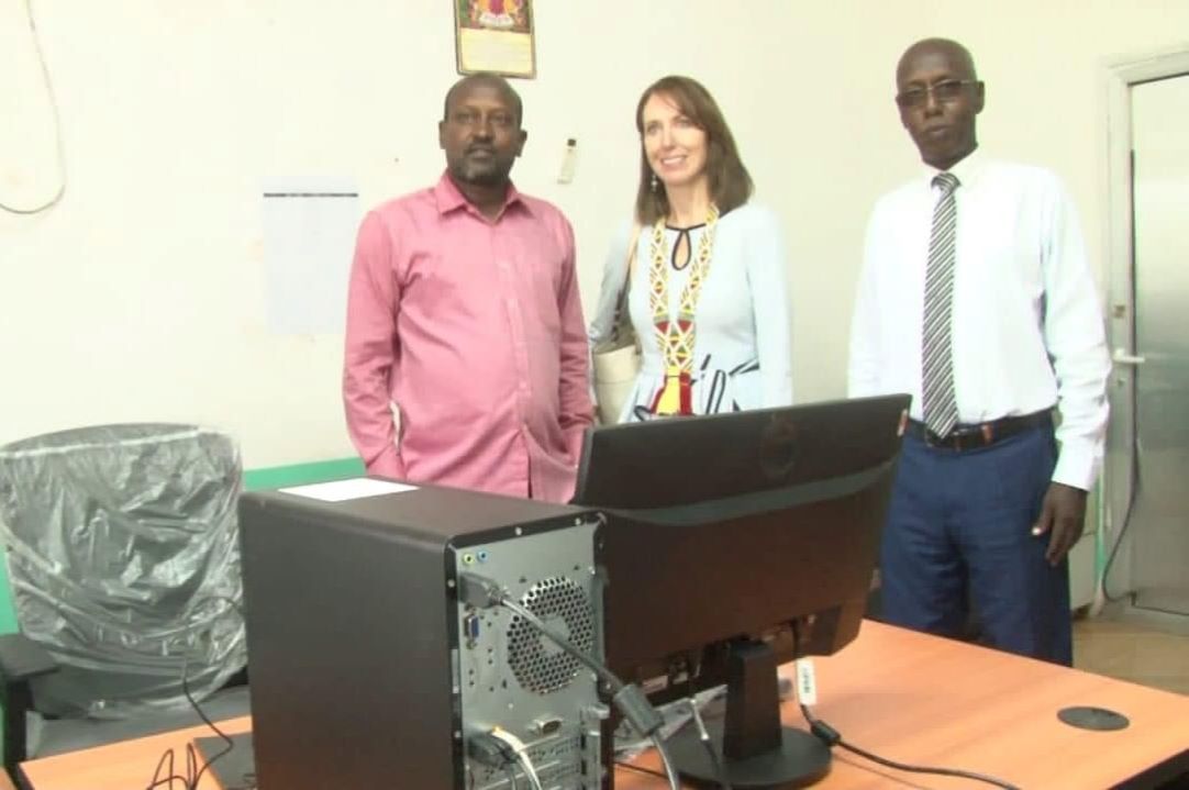 Don de matériels informatique et bureautique pour renforcer les ...