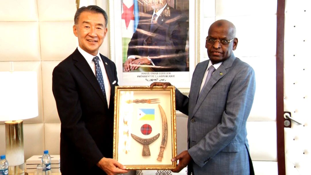 Visite d’adieu de l’ambassadeur Umio Utsuka au Premier ministre | LA NATION