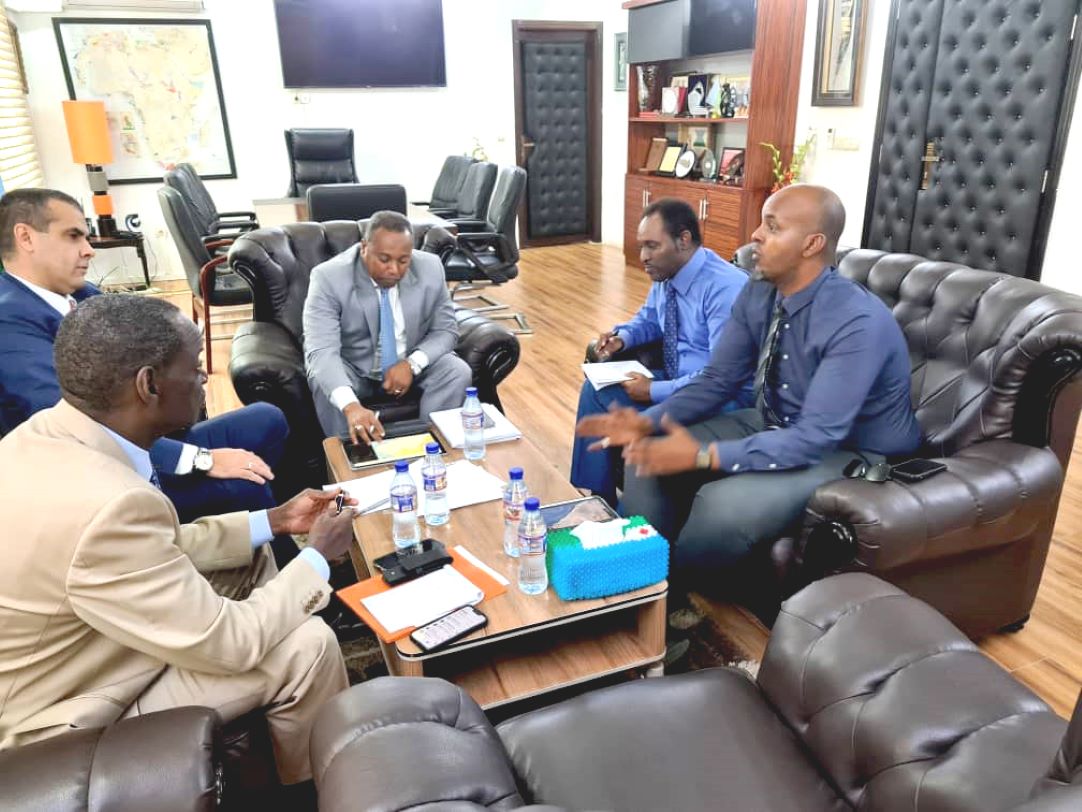 Entrevue entre le ministre de l’Energie et une délégation de CWP Global ...