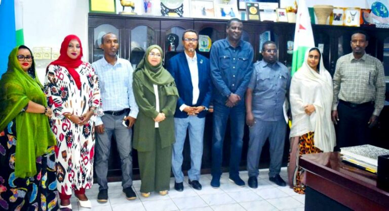 Signature d’un mémorandum entre la mairie de Djibouti et la SOMFA | LA ...