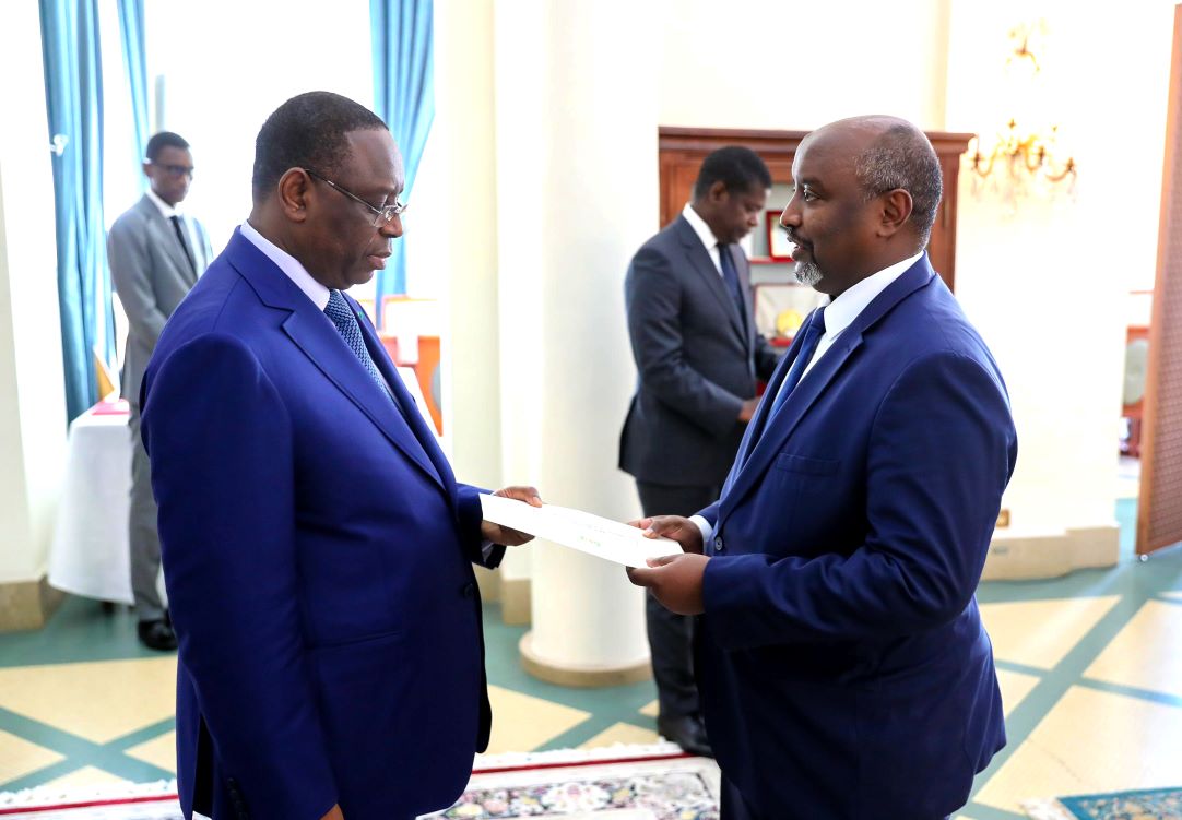 Djibouti/Sénégal : L’ambassadeur Mohamed Bourhan Ali présente ses ...