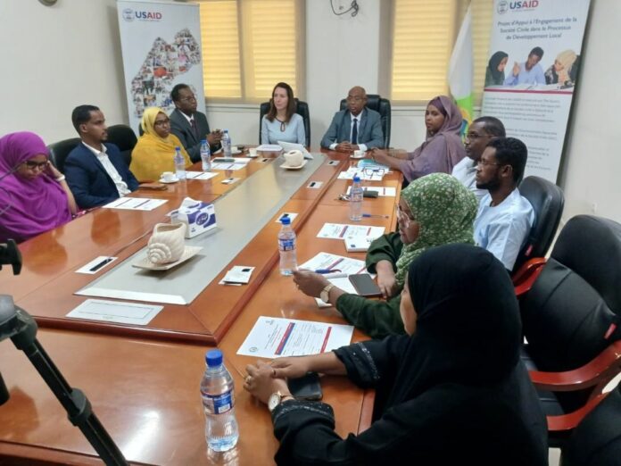 MDCD : Cérémonie de remise de matériels informatique et bureautique ...