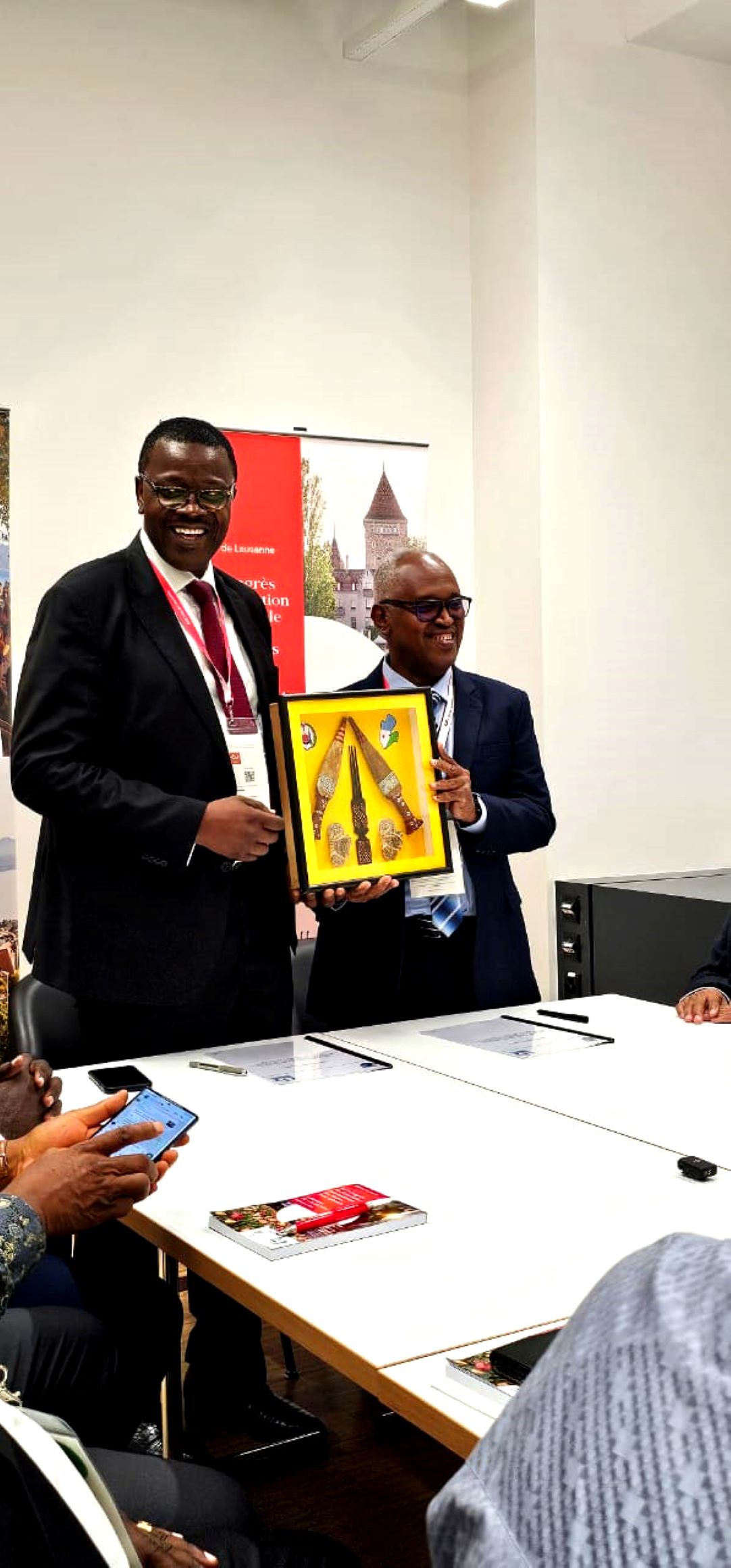 Signature d’une convention cadre de coopération décentralisée entre la région d’Obock et la ...