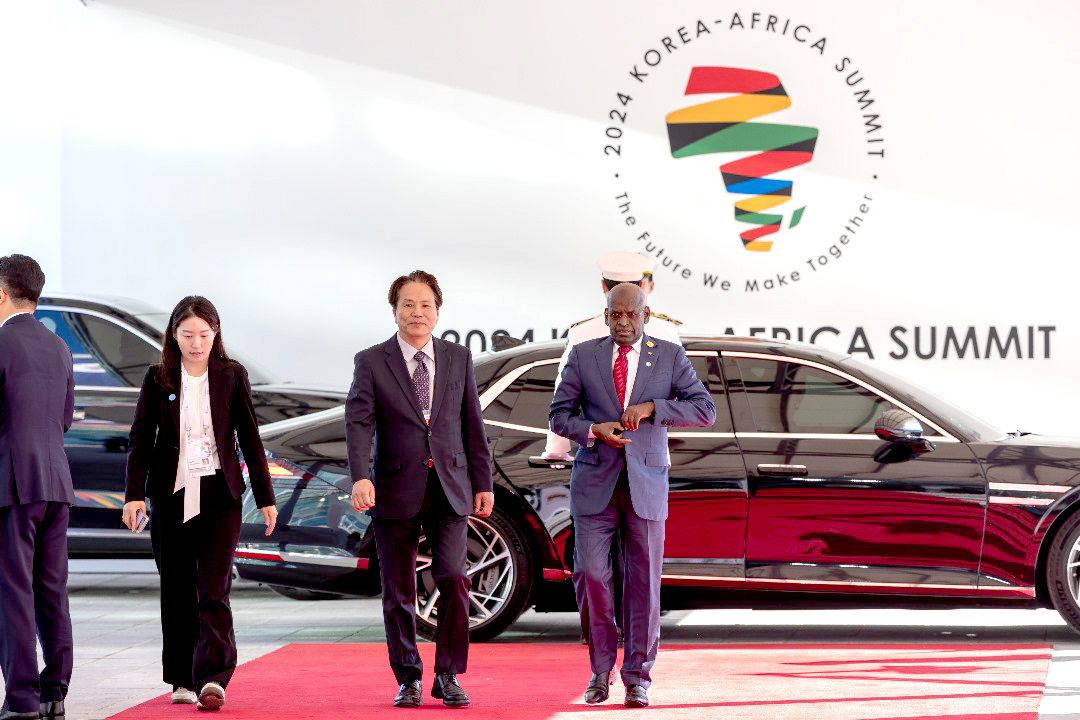 Le Premier Ministre Abdoulkader Kamil Mohamed participe au sommet Corée ...