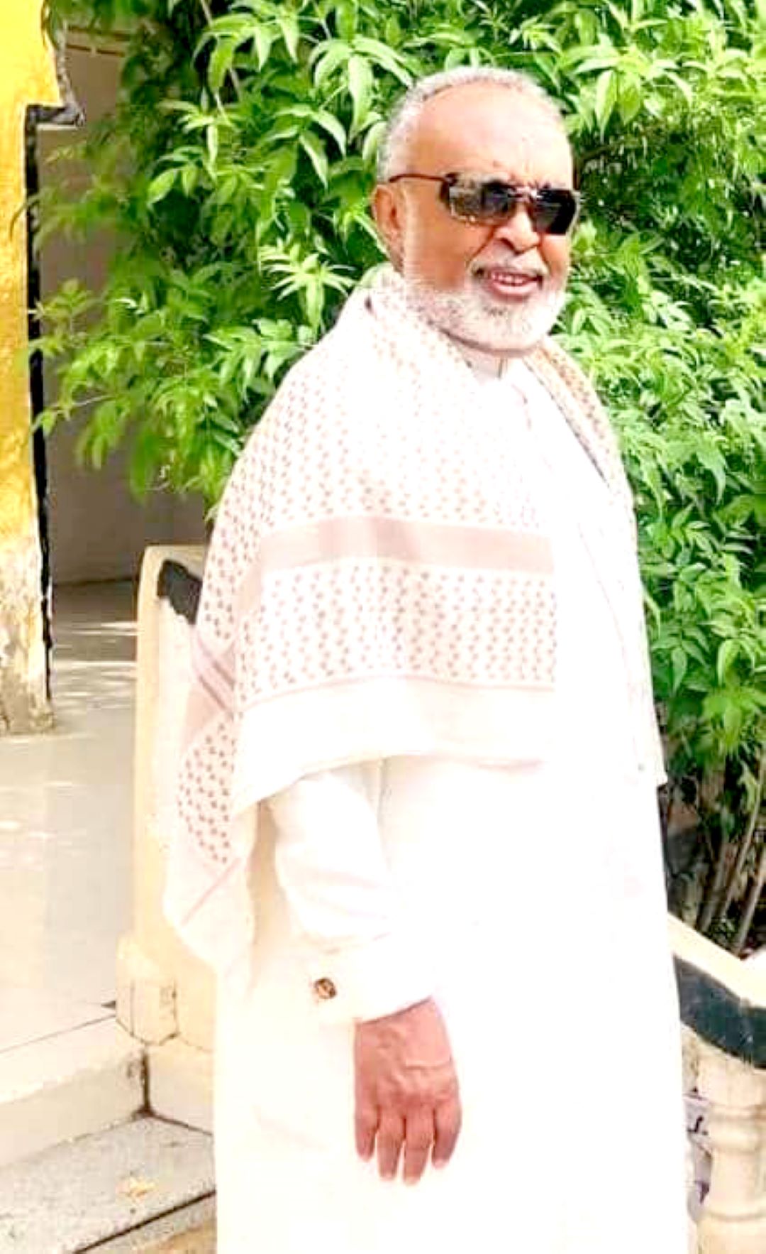 Hommage du Président de la République à la mémoire de Feu Mohamed Aden ...