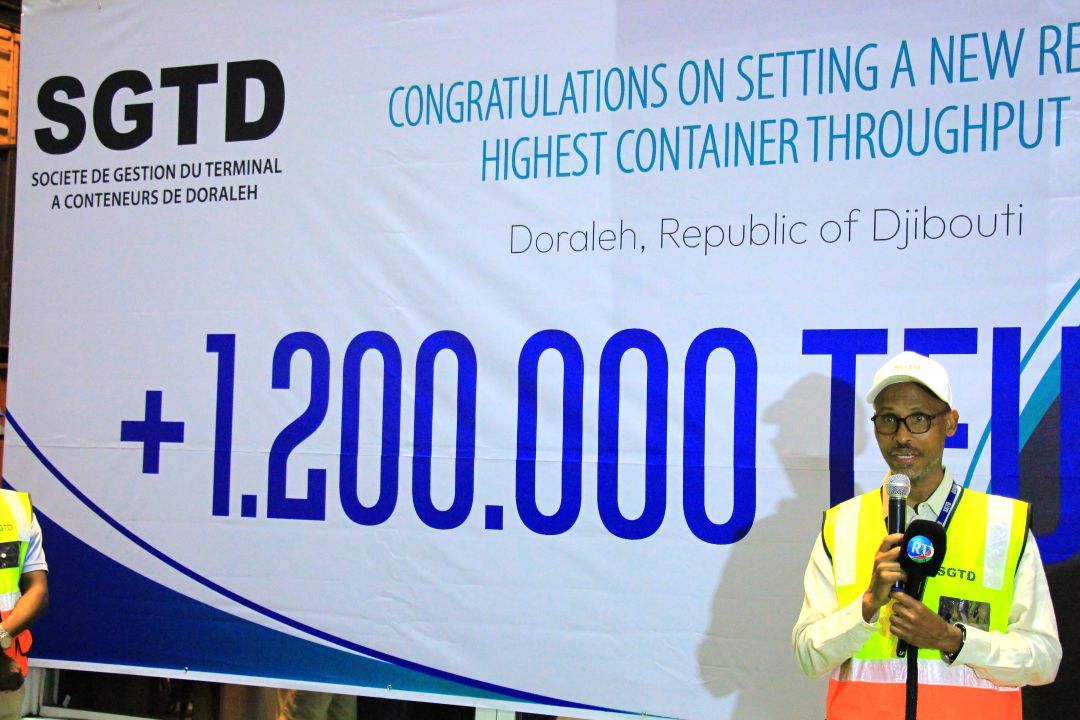 Publi-reportage ; La SGTD célèbre avec ses employés un record ...