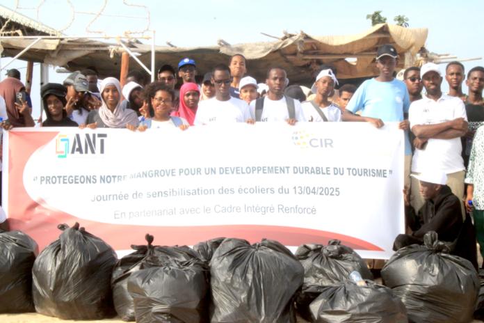 ANT : La plage de l’île Moucha fait peau neuve | LA NATION