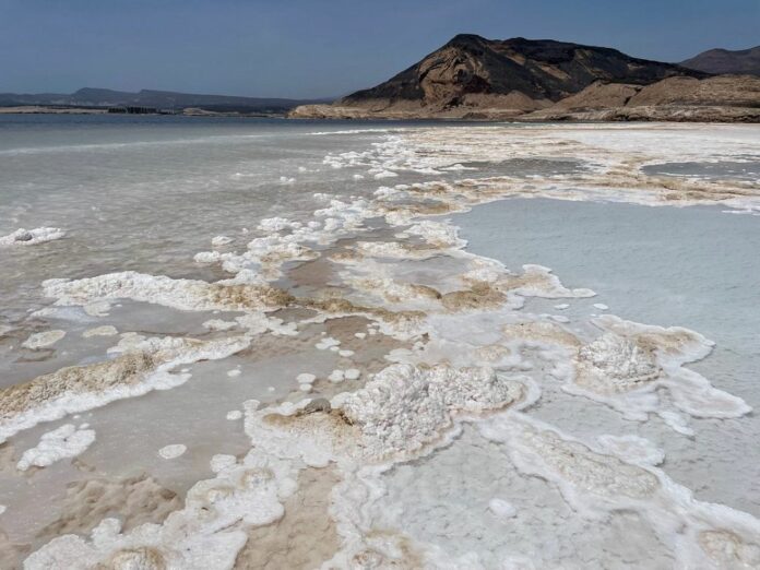 Le lac Assal : Immersion au cœur du plus salé des lacs d’Afrique | LA ...
